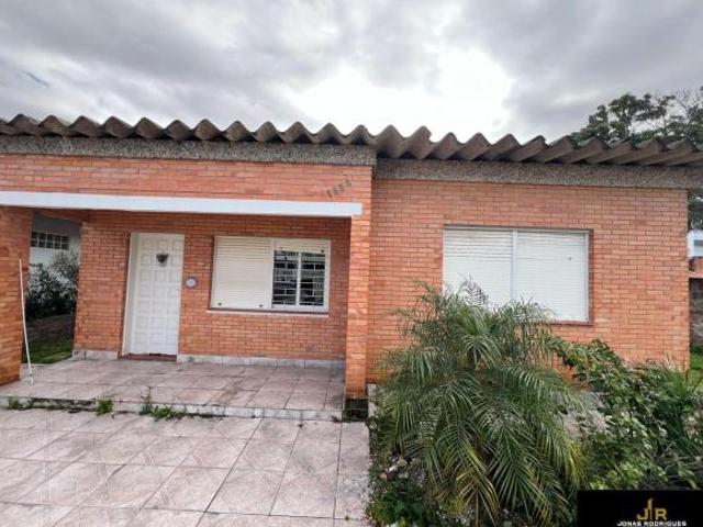 Casa em ótima localização