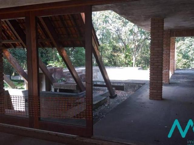 Casa em Obra no Tamboré 1 Oportunidade Aceita Permuta até 80% !