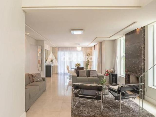 Casa em Oficinas, Ponta Grossa/PR de 290m² 3 quartos à venda por R$ 1.750.000,00