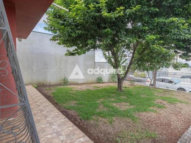 Casa em Oficinas, Ponta Grossa/PR de 220m² 3 quartos à venda por R$ 820.000,00 ou para locação R$ 5
