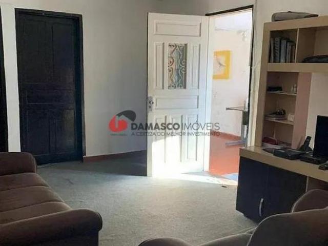 Casa em Oswaldo Cruz