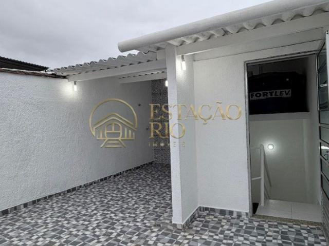 Casa em Oswaldo Cruz, Rio de Janeiro/RJ de 120m² 2 quartos à venda por R$ 224.000,00