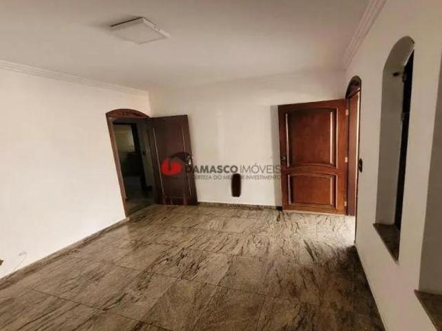 Casa em Osvaldo Cruz