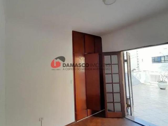 Casa em Osvaldo Cruz