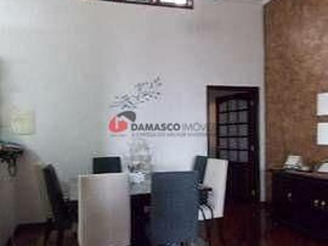 Casa em Osvaldo Cruz