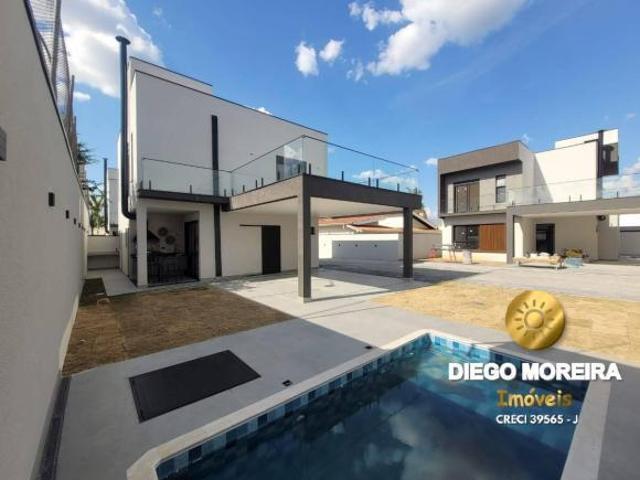 Casa em Atibaia – Condomínio Villagio Vista Exclusivo!