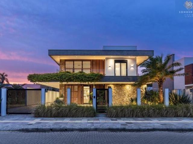 Casa em Atlântida