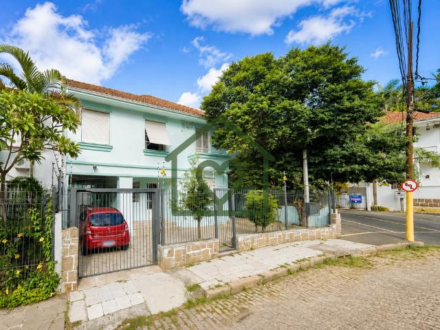 Casa em Auxiliadora, Porto Alegre/RS de 0m² 3 quartos à venda por R$ 1.430.000,00 ou para locação R$ 9.950,00/mes