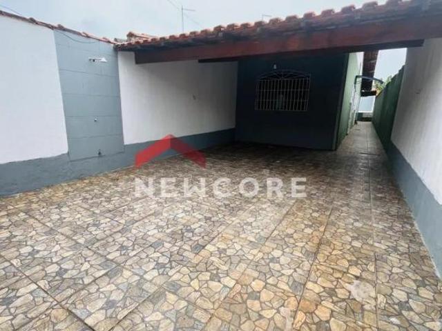 Casa em Av Francisco fernandes Pires Flórida Mirim Mongaguá/SP