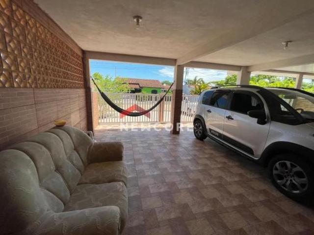 Casa em Av. Loanda Balneário Coroados Guaratuba/PR
