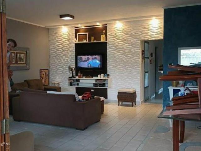 Casa em Av. São Luiz Vila Atlantica Mongaguá/SP