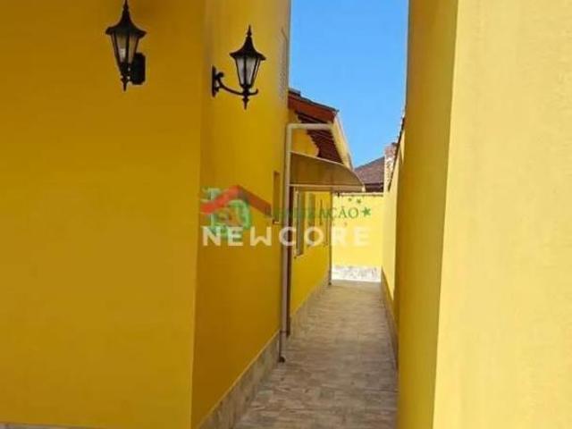 Casa em Avenida 9 de Julho Jardim Praia Grande Mongaguá/SP