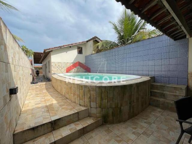 Casa em Avenida Carlos João Donner Tupy Itanhaém/SP
