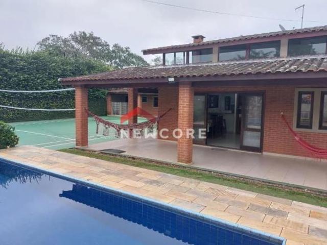 Casa em Avenida Cruzeiro do Sul Balneário Praia do Pernambuco Guarujá/SP