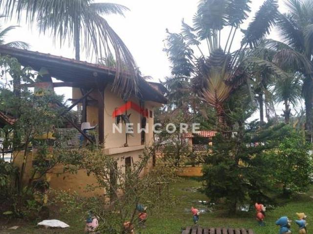 Casa em Avenida Aprovada 294 Boraceia Bertioga/SP