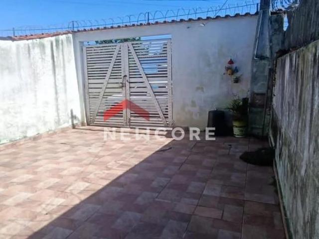 Casa em Avenida Benedito Ribeiro Nova Itanhaém Interior Itanhaém/SP