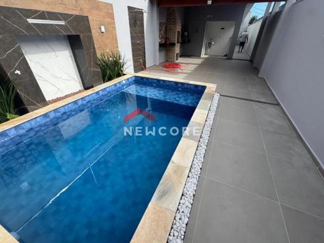 Casa em Avenida Doutor Luiz Pereira Barreto Vila Atlântica Mongaguá/SP