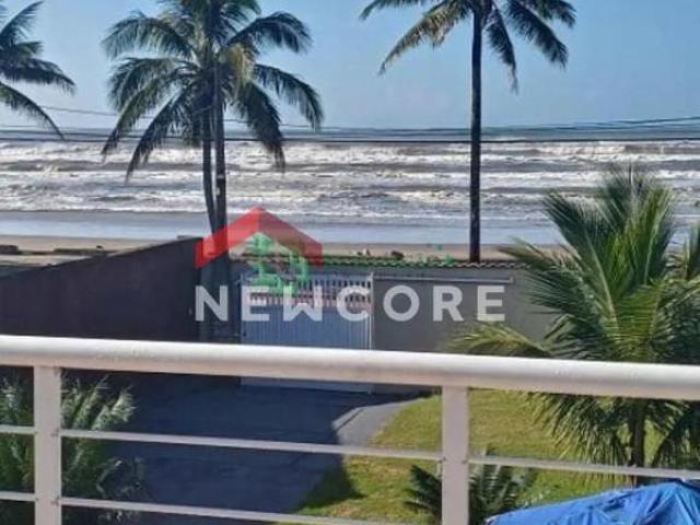 Casa em Avenida Do Mar Jardim Praia Grande Mongaguá/SP