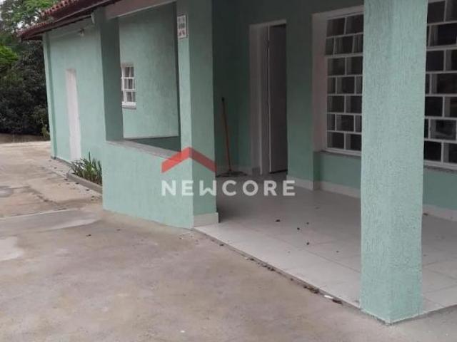 Casa em Avenida Dona Cherubina Viana Vila Santo Antônio Cotia/SP
