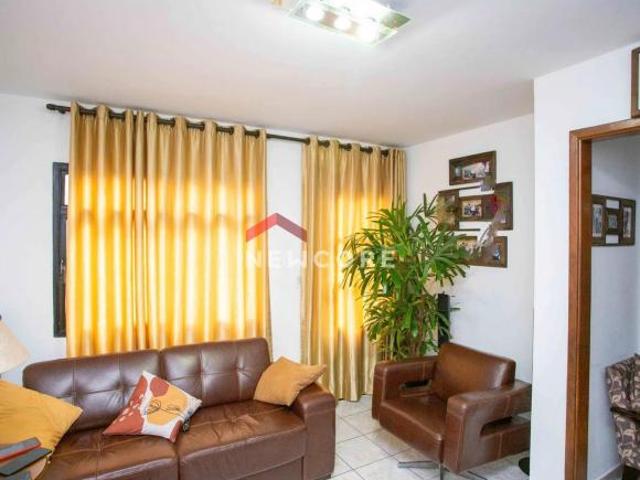 Casa em Avenida da Água Funda Taboão Diadema/SP