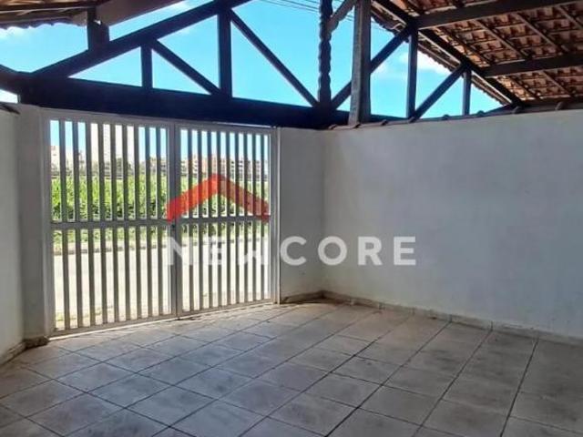 Casa em Avenida Diamantino Cruz Ferreira Mourão Melvi Praia Grande/SP