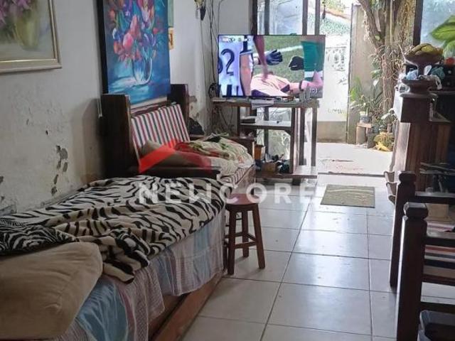 Casa em Avenida Emiliano Campedelli Jardim Casa Branca Caraguatatuba/SP