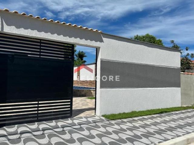 Casa em Avenida Estados Unidos Bopiranga Itanhaém/SP