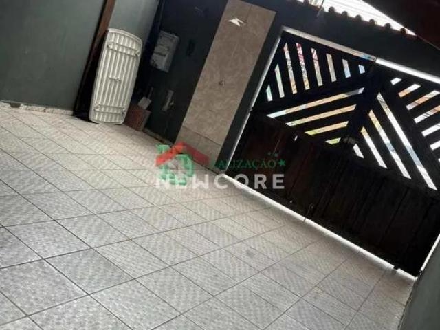 Casa em Avenida Francisco Munhoz Cegarra Itaguaí Mongaguá/SP