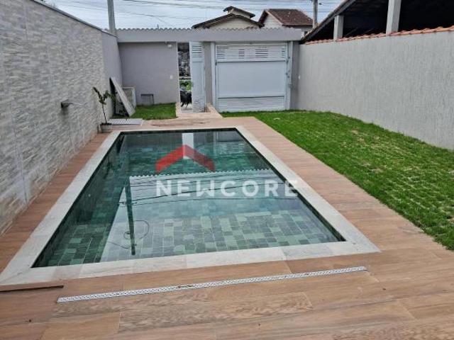 Casa em Avenida Francisco Soto Barreiro Filho Maitinga Bertioga/SP