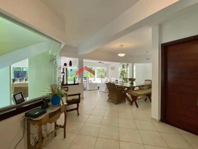 Casa em Avenida Kensei Tamayose Jardim Acapulco Guarujá/SP
