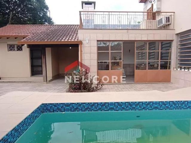 Casa em Avenida Imperial Ipanema Porto Alegre/RS