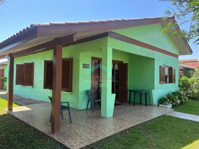 Casa em avenida ideal para construção de salas comerciais