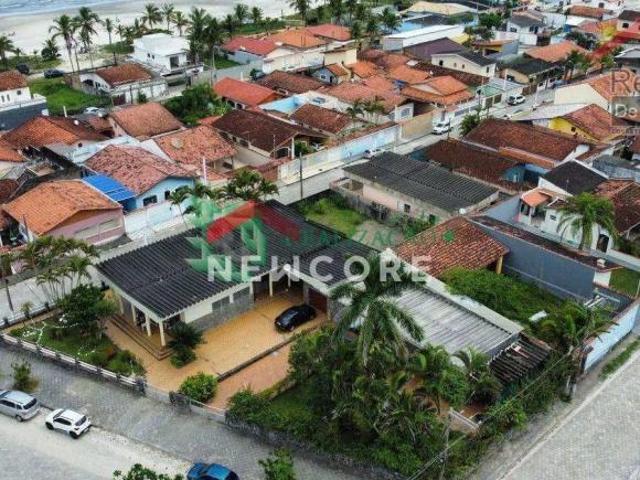 Casa em Avenida Ipiranga Jardim Suarão Interior Itanhaém/SP