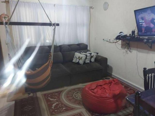 Casa em Avenida José Antônio de Barros Jardim Santa Clara Taubaté/SP