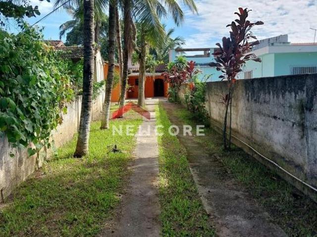 Casa em Avenida José Herculano Perequê Mirim Caraguatatuba/SP
