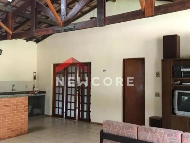 Casa em Avenida Luiz Nóbrega de Oliveira Chácara Portal das Estâncias Bragança Paulista/SP