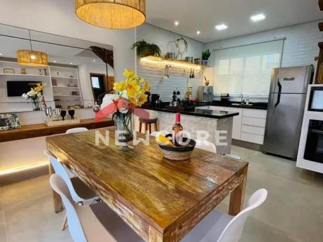 Casa em Avenida Mauricio Benedito Faustino Juquehy São Sebastião/SP