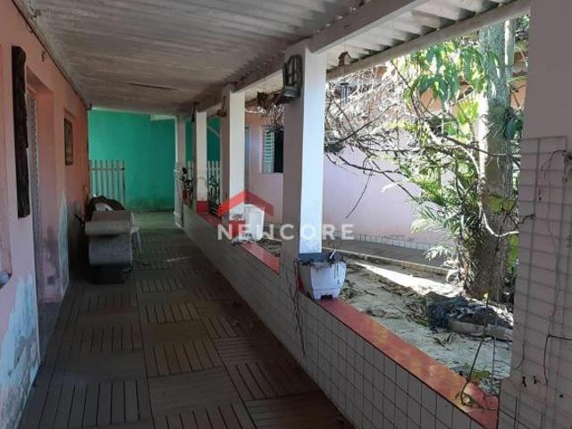 Casa em Avenida Marechal Mascarenhas de Moraes Canto do Forte Praia Grande/SP