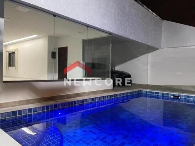 Casa em Avenida Marechal Mascarenhas de Moraes Canto do Forte Praia Grande/SP