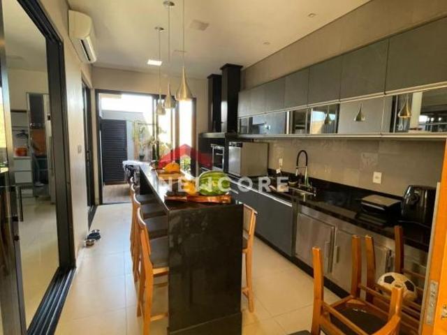 Casa em Avenida Mário Aleixo da Silva Conjunto Habitacional Isaura Pitta Garms Bauru/SP