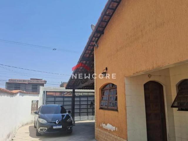 Casa em Avenida Maria Helena Jardim Míriam Suzano/SP