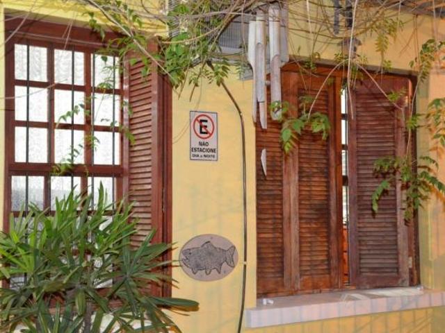 Casa em Avenida Mariland Auxiliadora Porto Alegre/RS