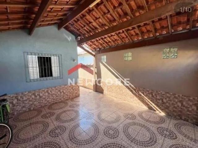 Casa em Avenida Milena Perutich Melvi Praia Grande/SP