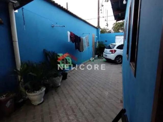 Casa em Avenida Mustafá Abbasi Tropical Itanhaém/SP