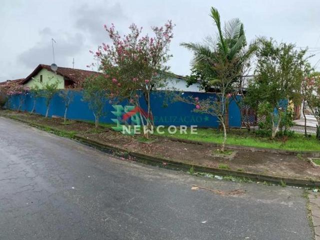 Casa em Avenida São Lourenço Flórida Mirim Mongaguá/SP