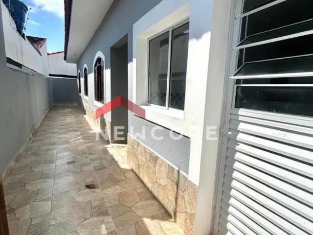 Casa em Avenida São Paulo Parque Balneário Comodoro Mongaguá/SP