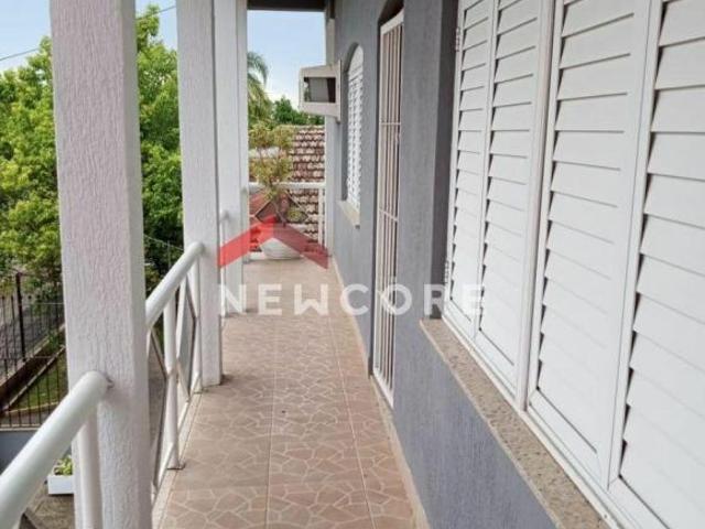 Casa em Avenida Souza Melo Sarandi Porto Alegre/RS