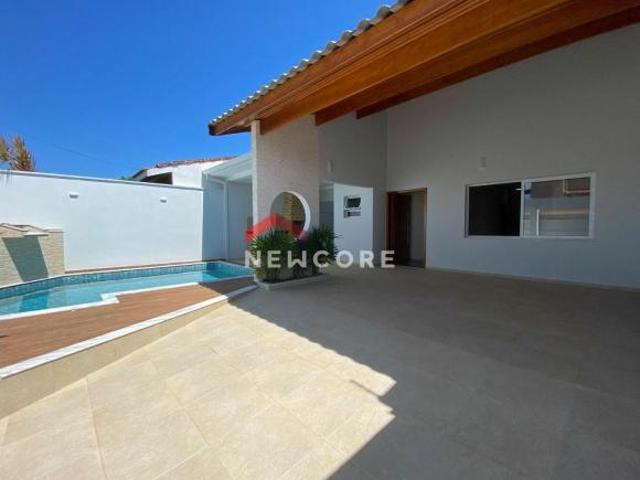 Casa em Avenida Semyramis de Souza Rossi Balneário Oásis Peruíbe/SP