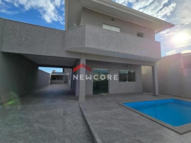 Casa em Avenida Semyramis de Souza Rossi Parque Balneário Oasis Peruíbe/SP