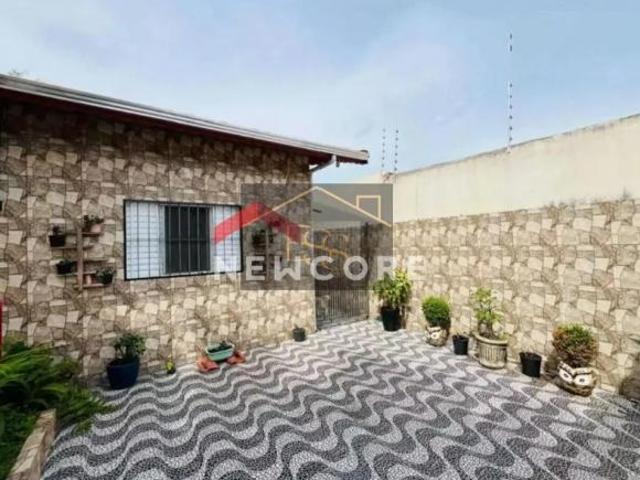 Casa em Avenida Senador Benjamin Constant Jussara Mongaguá/SP